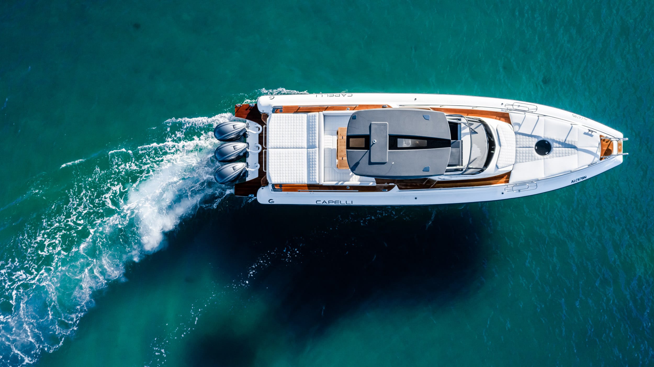 CAPELLI TEMPEST 44 LUXURY LINE — Short Marine