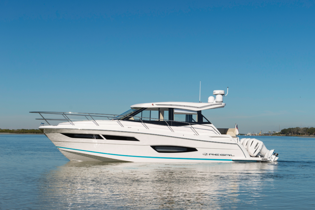 REGAL 38 XO — Short Marine